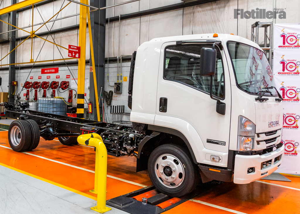Isuzu celebra 10 años de producción en México | Alianza Flotillera