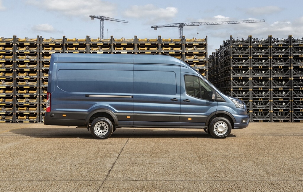 Tracción trasera y transmisión manual, la nueva Ford Transit - Alianza ...
